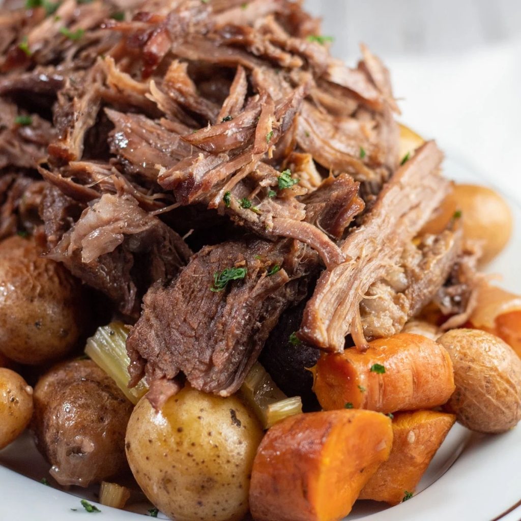 BullShit Beef Roast with Vegetables - Special BBQ Seasonings BIG C RANCH